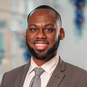 Connect with an Evening MBA Ambassador